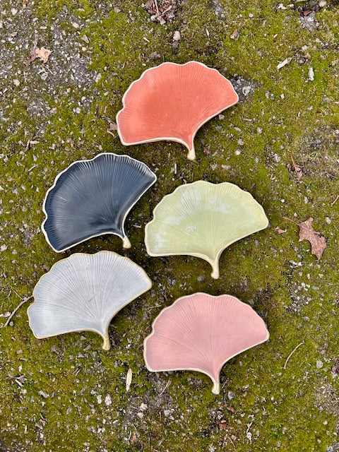 Ginkgo Leaf Tray – Queen City 'Crete